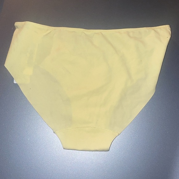 intimissimi | Intimates & Sleepwear | Intimissi Yellow Lace Underwear ...